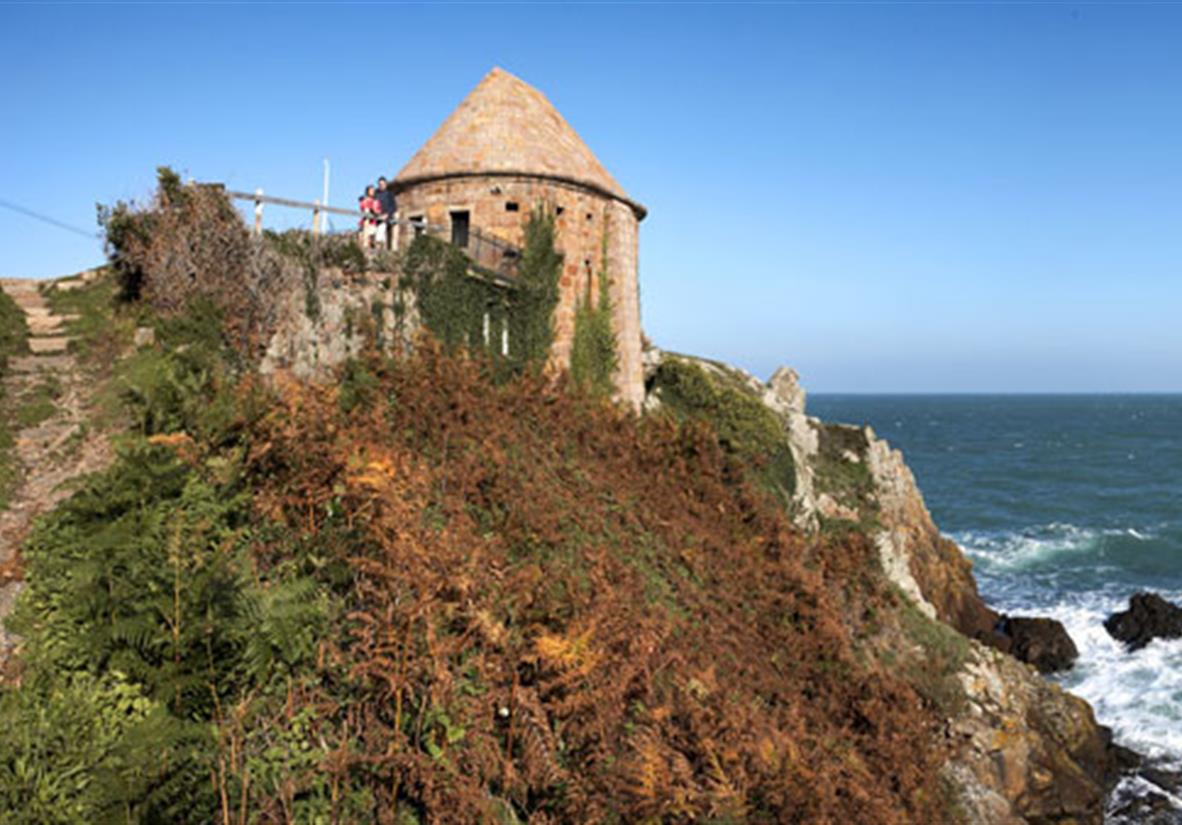 Jersey Coastal Path Walking Holiday | Macs Adventure