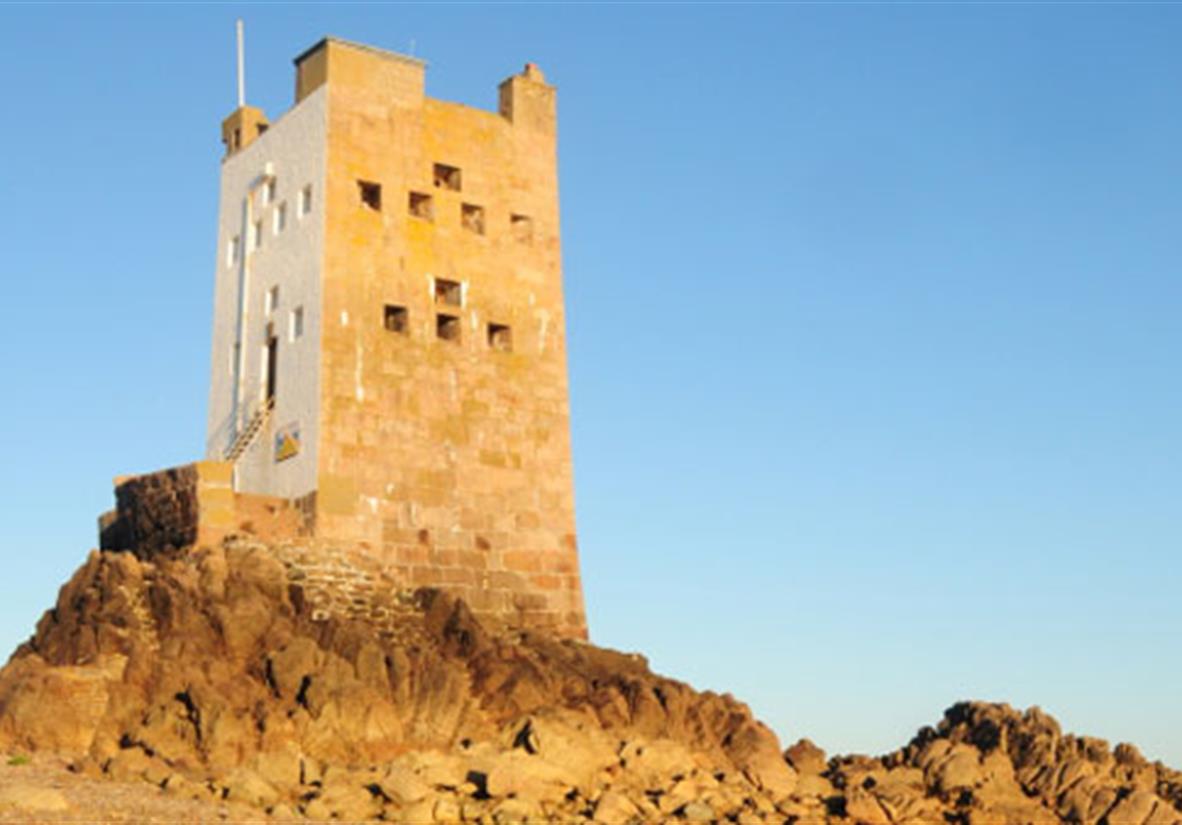 Jersey Coastal Path Walking Holiday | Macs Adventure