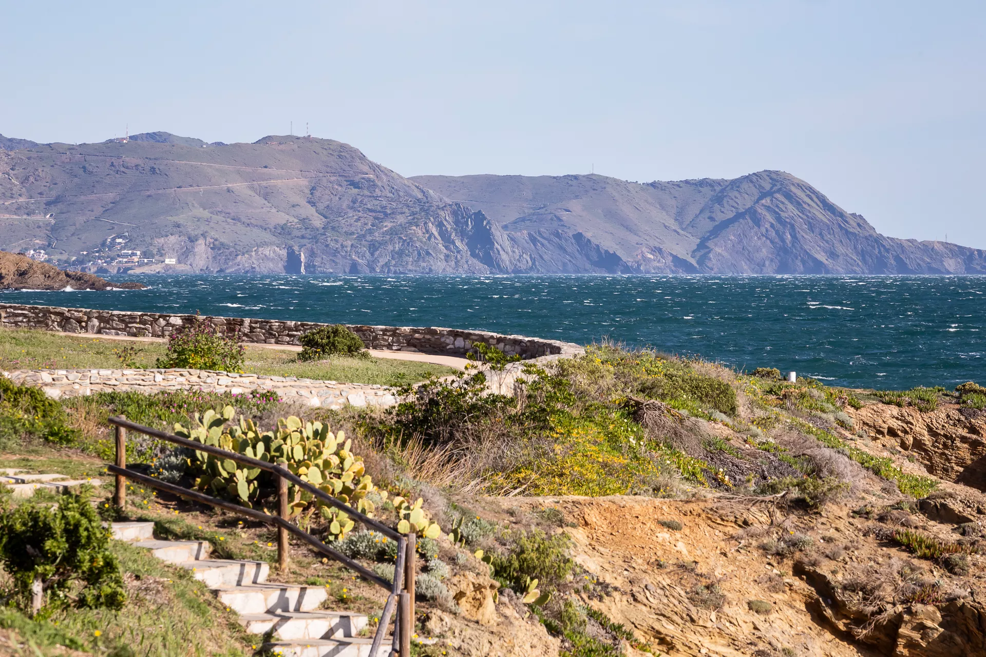 People Behind the Scenery - Catalan Coast Wishkeeper | Macs Adventure