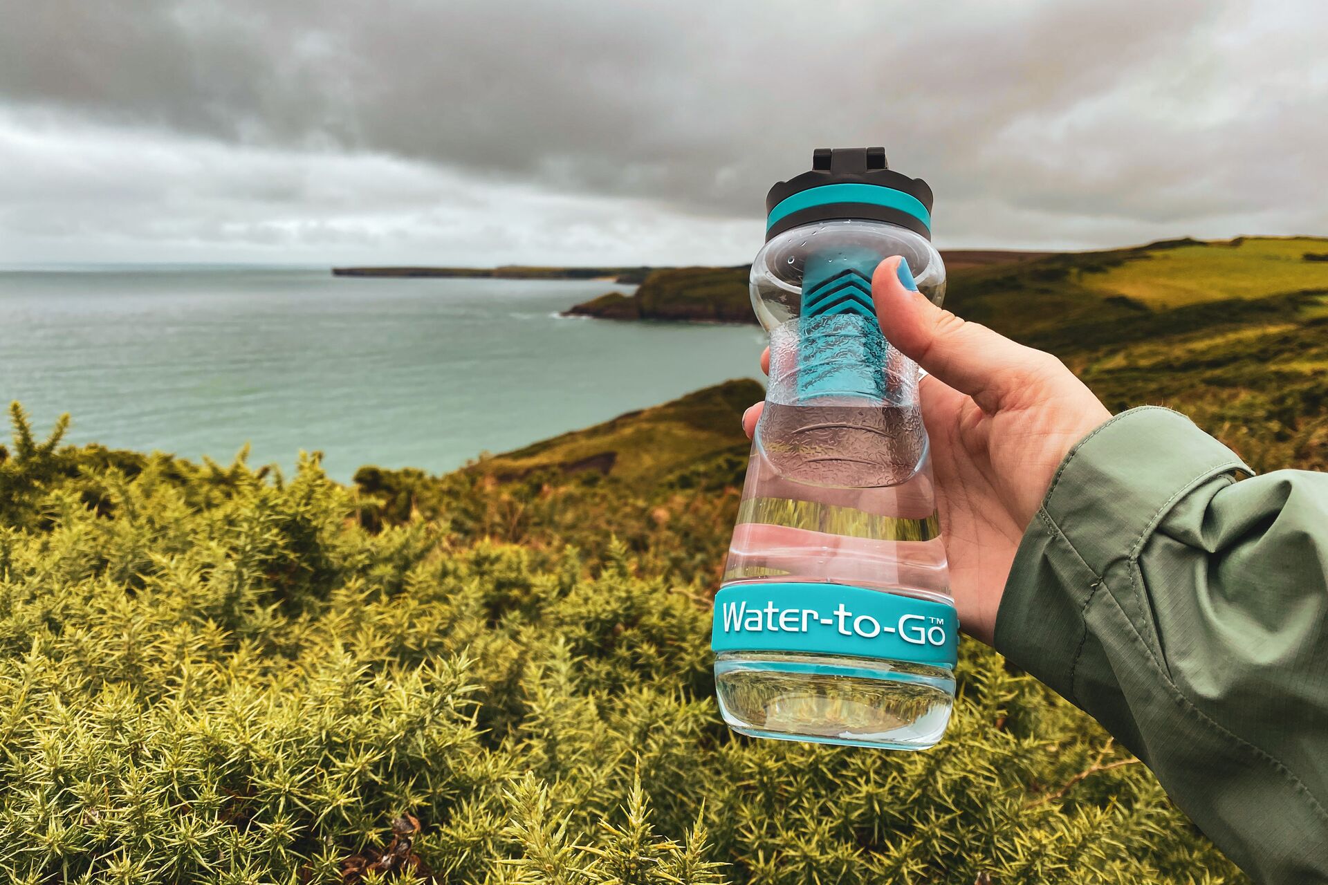 Macs Forms Partnership with Water-to-Go | Macs Adventure