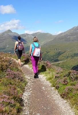 Walking Tours App - GPS Maps and Routes for iOS and Android